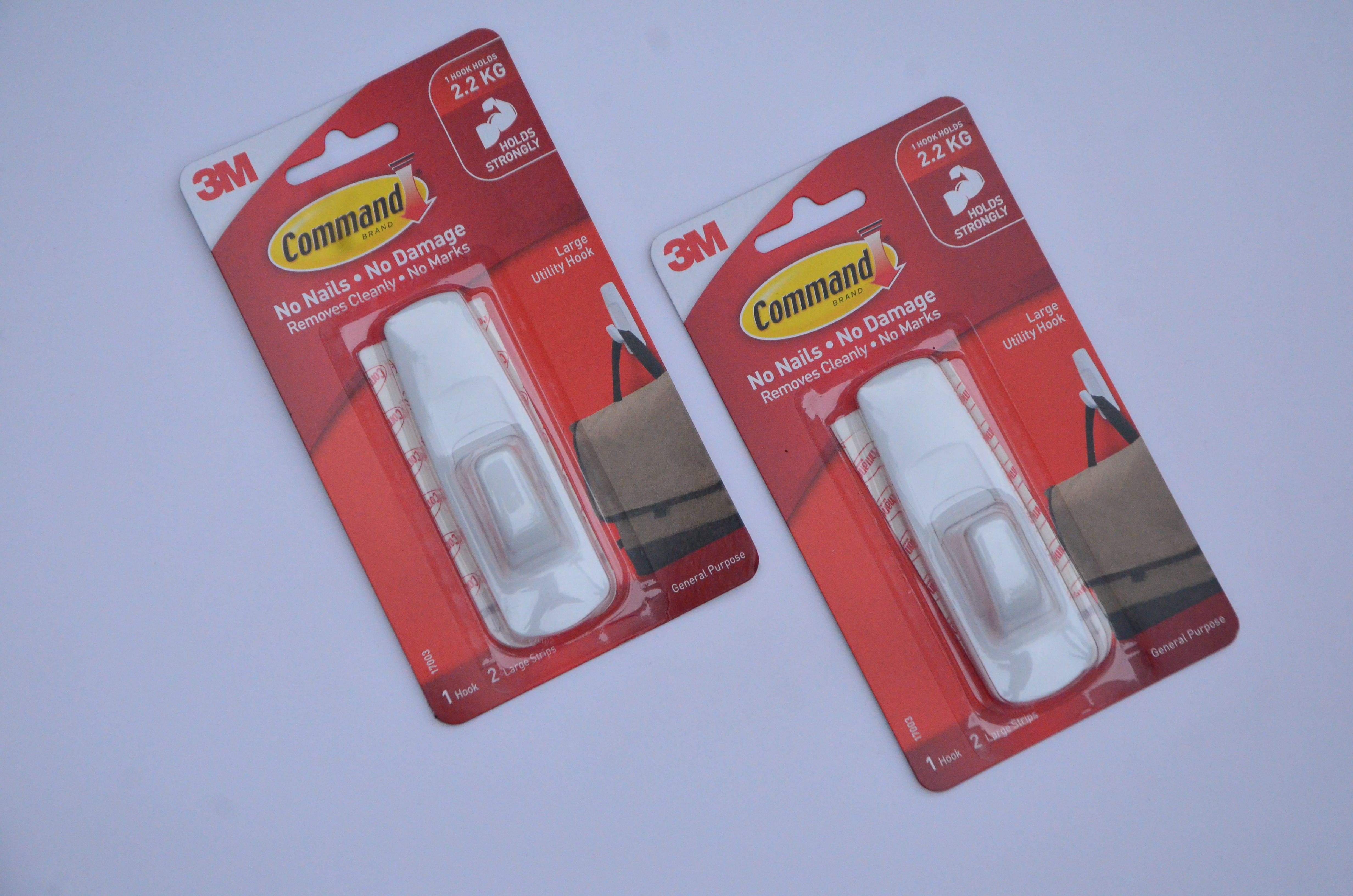 3M Command Hook (17003) – Premium Stationers