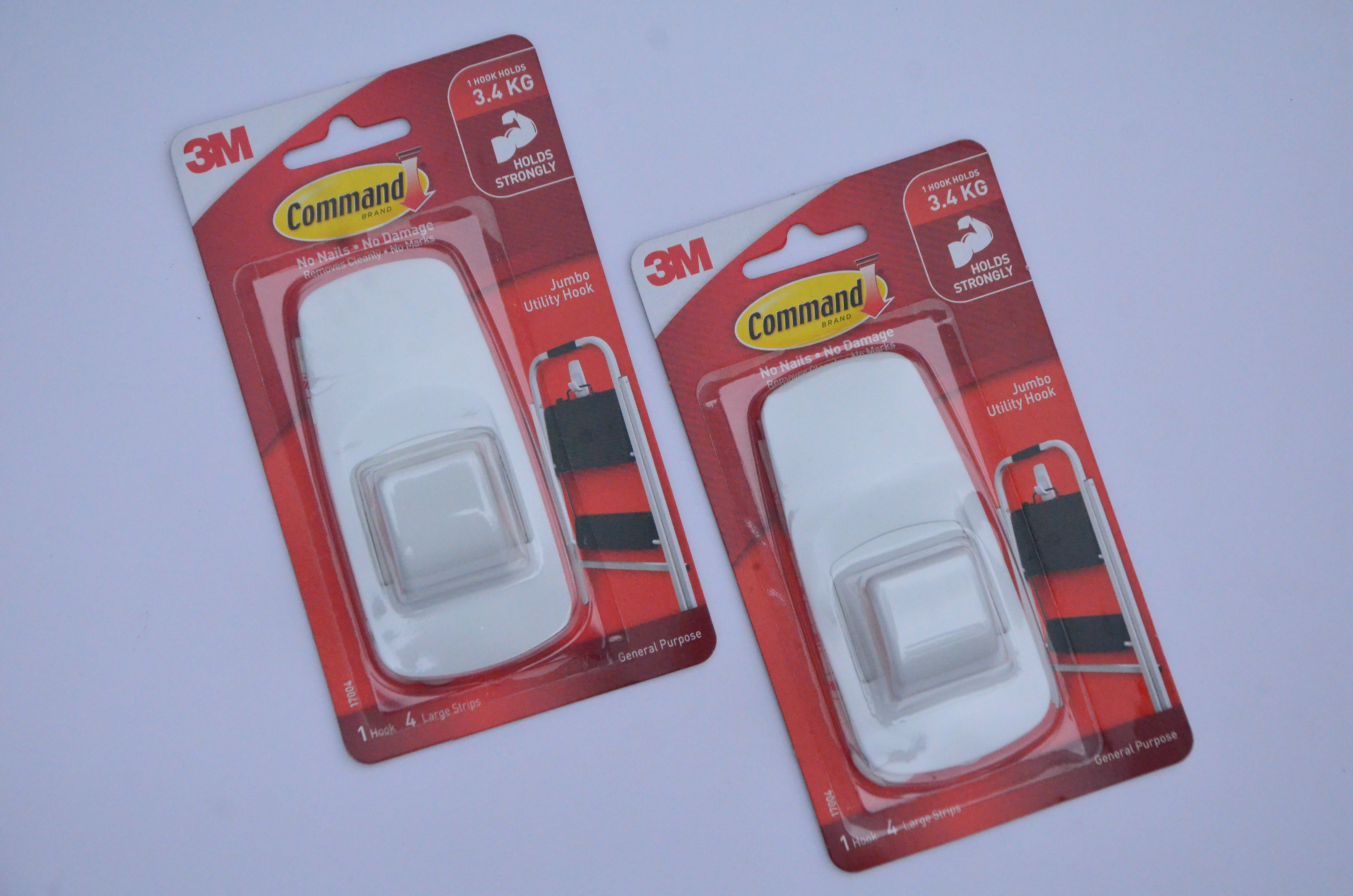 3M Command Hook (17004) – Premium Stationers