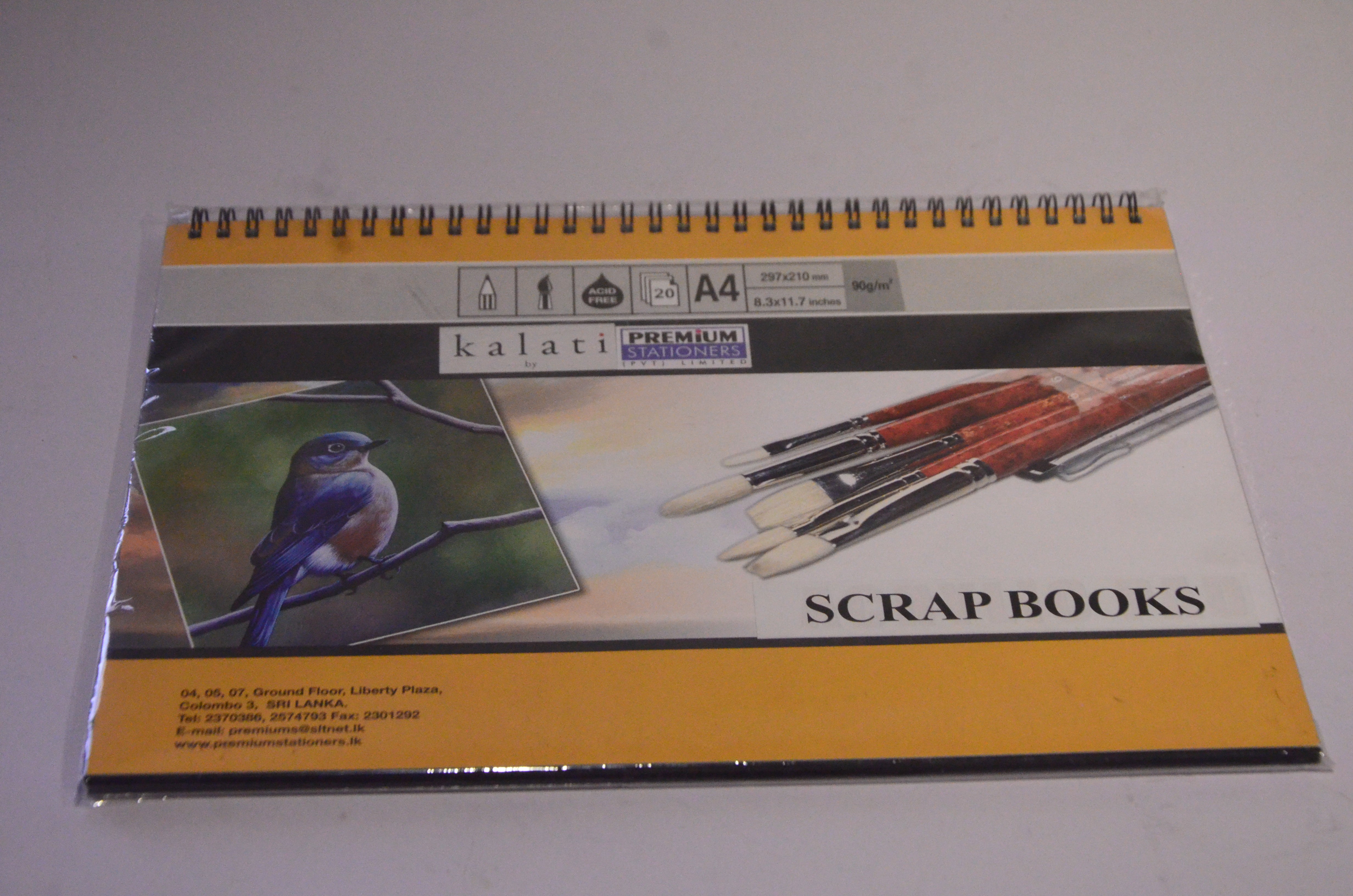 Premium Scrap Book A4 20 sheets – Premium Stationers