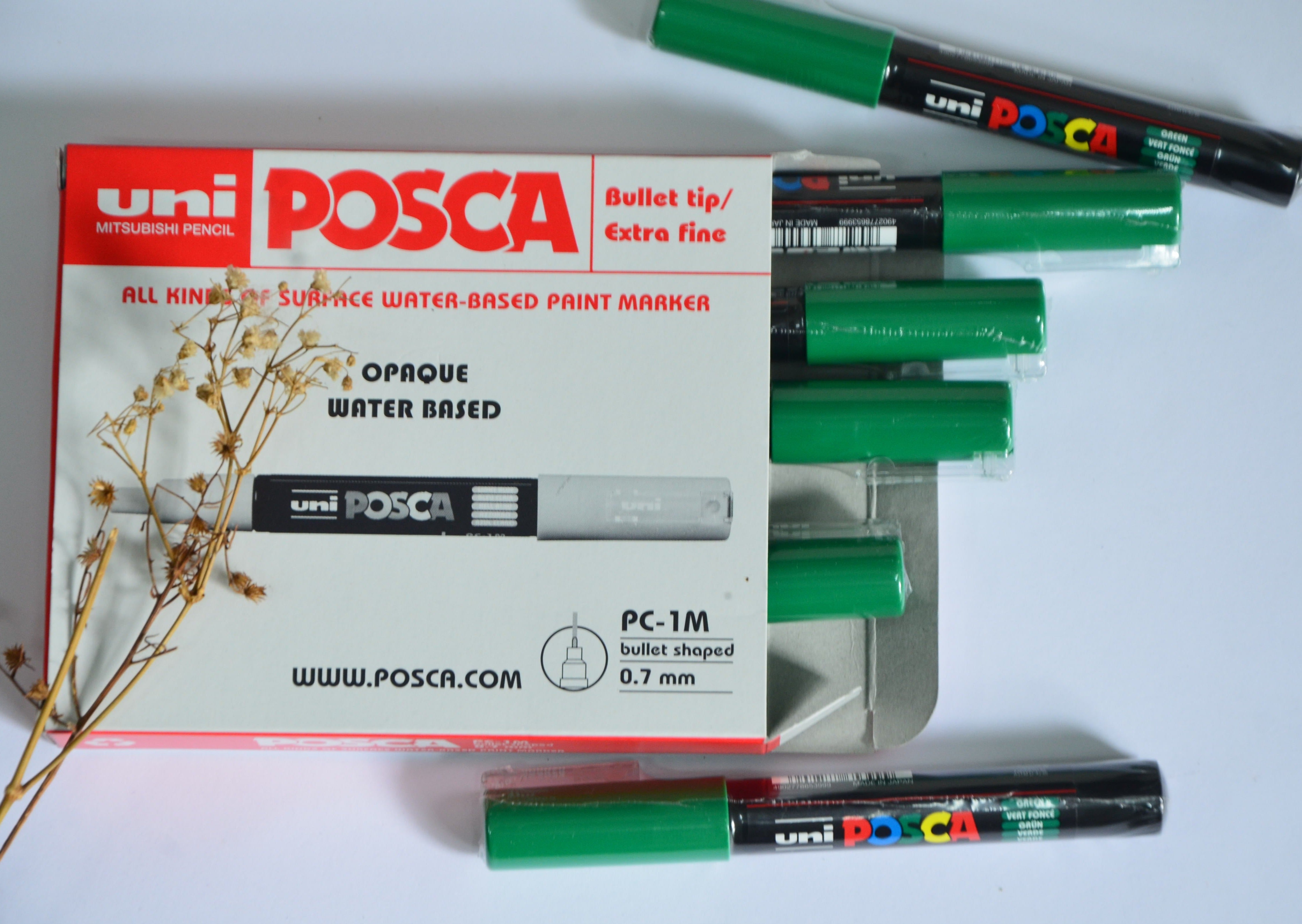Uni POSCA Permanent Marker (PC-1M) - Green – Premium Stationers